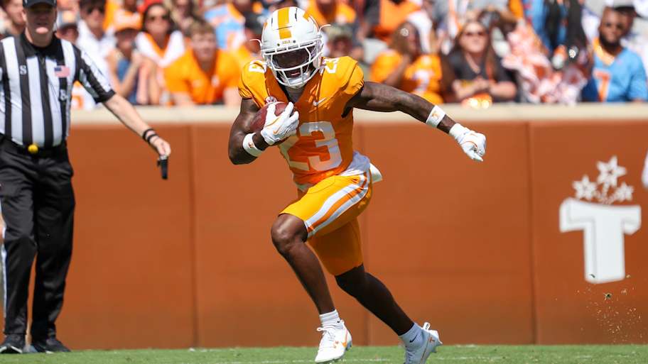 Top 5 transfer portal landing spots for Tennessee DB Boo Carter