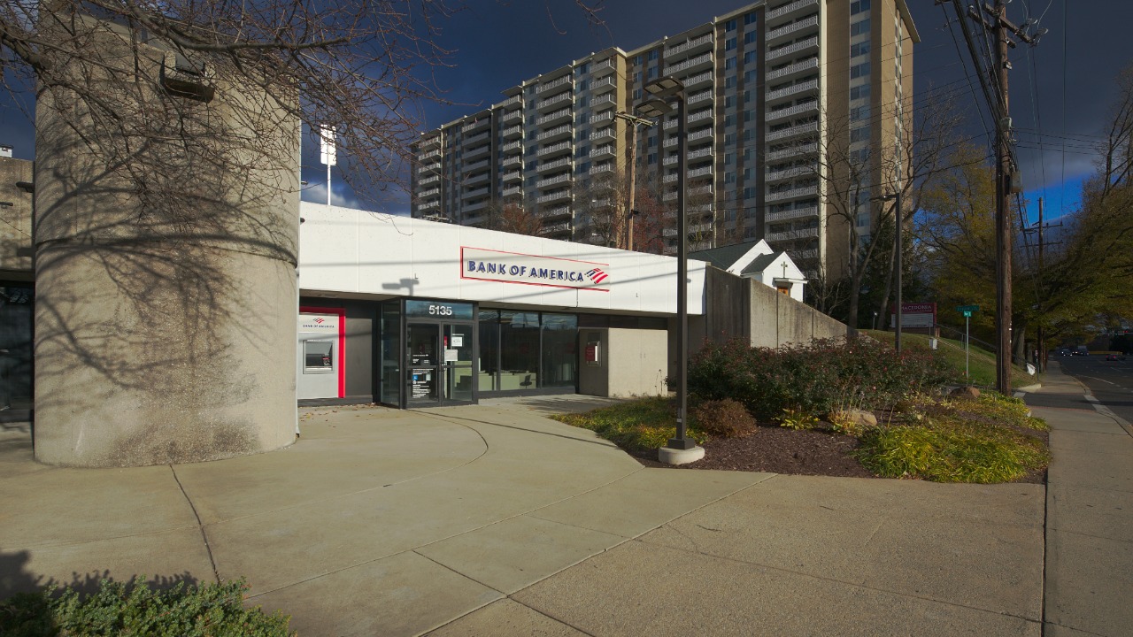 BofA CEO: Trade war easing, settling near 15% tariffs