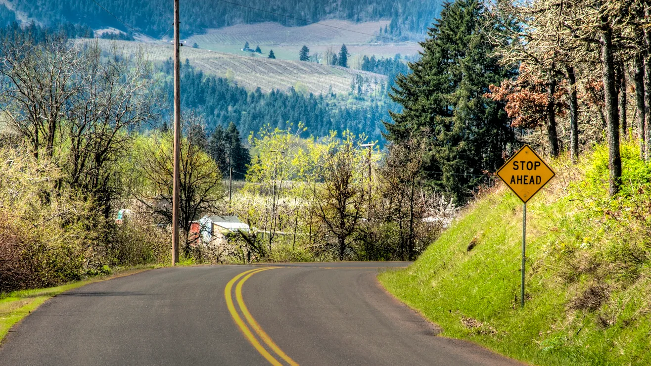 Retracing the Oregon Trail by car in the modern era