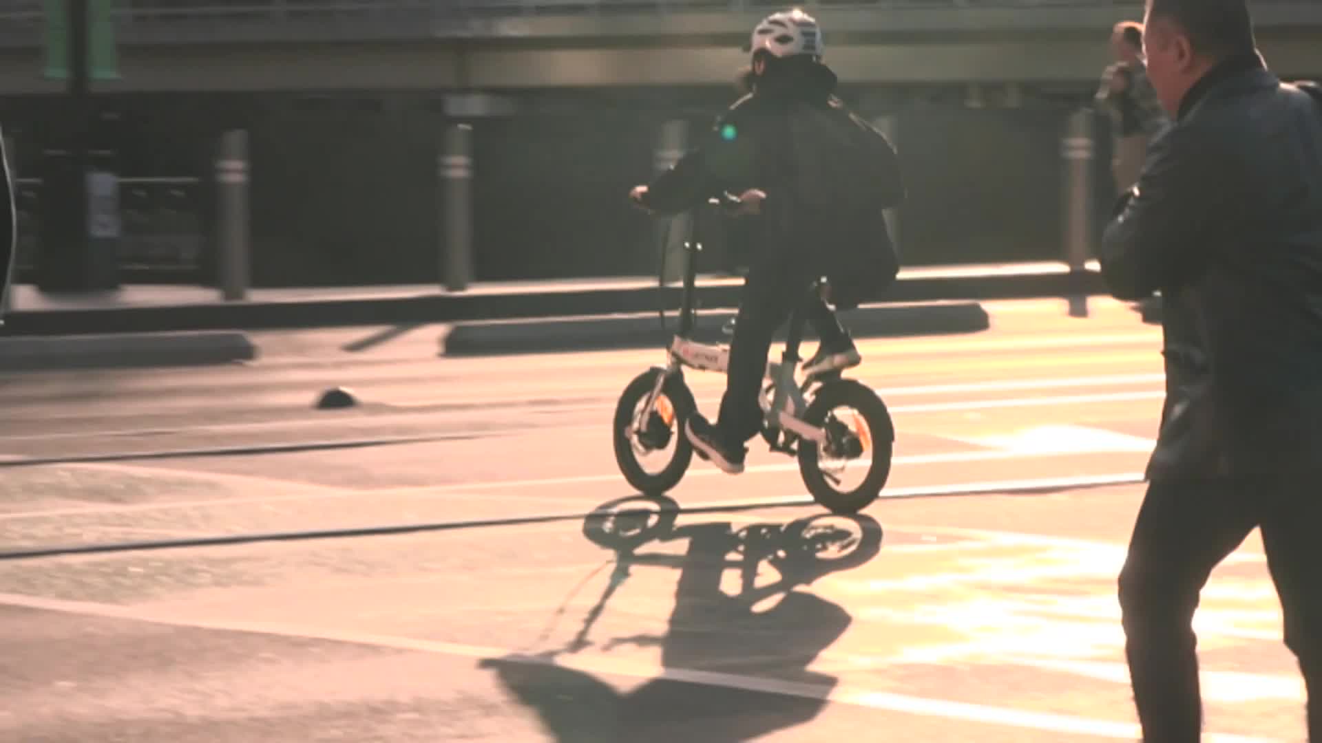 15-year-old Tasmanian boy dead after crashing an e-bike into a power pole