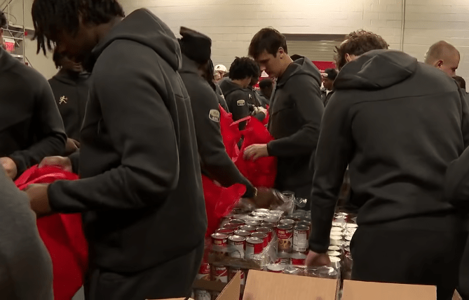 Wake Forest Demon Deacons give back ahead of bowl game in Charlotte