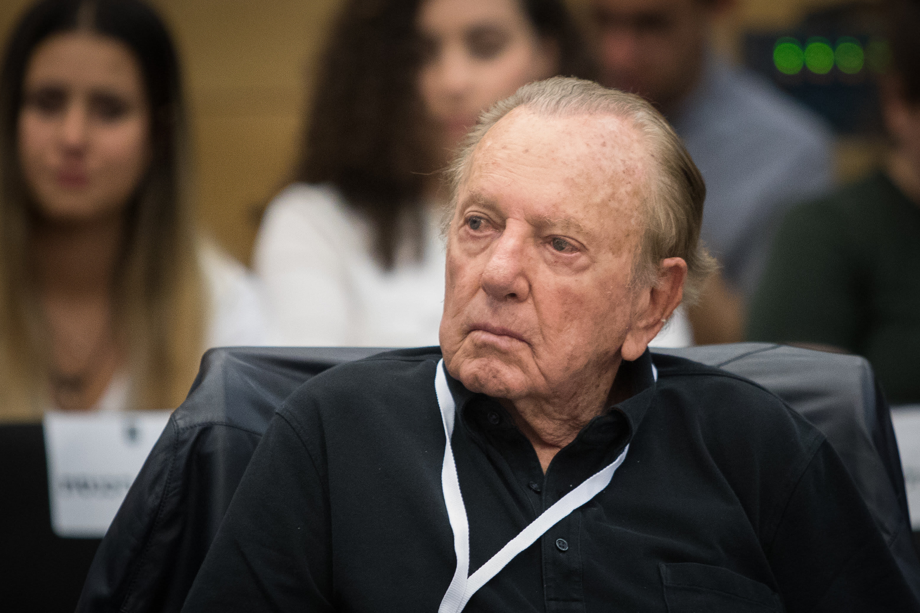 Morris Kahn, Jewish billionaire owner of Amdocs and SpaceIL founder ...