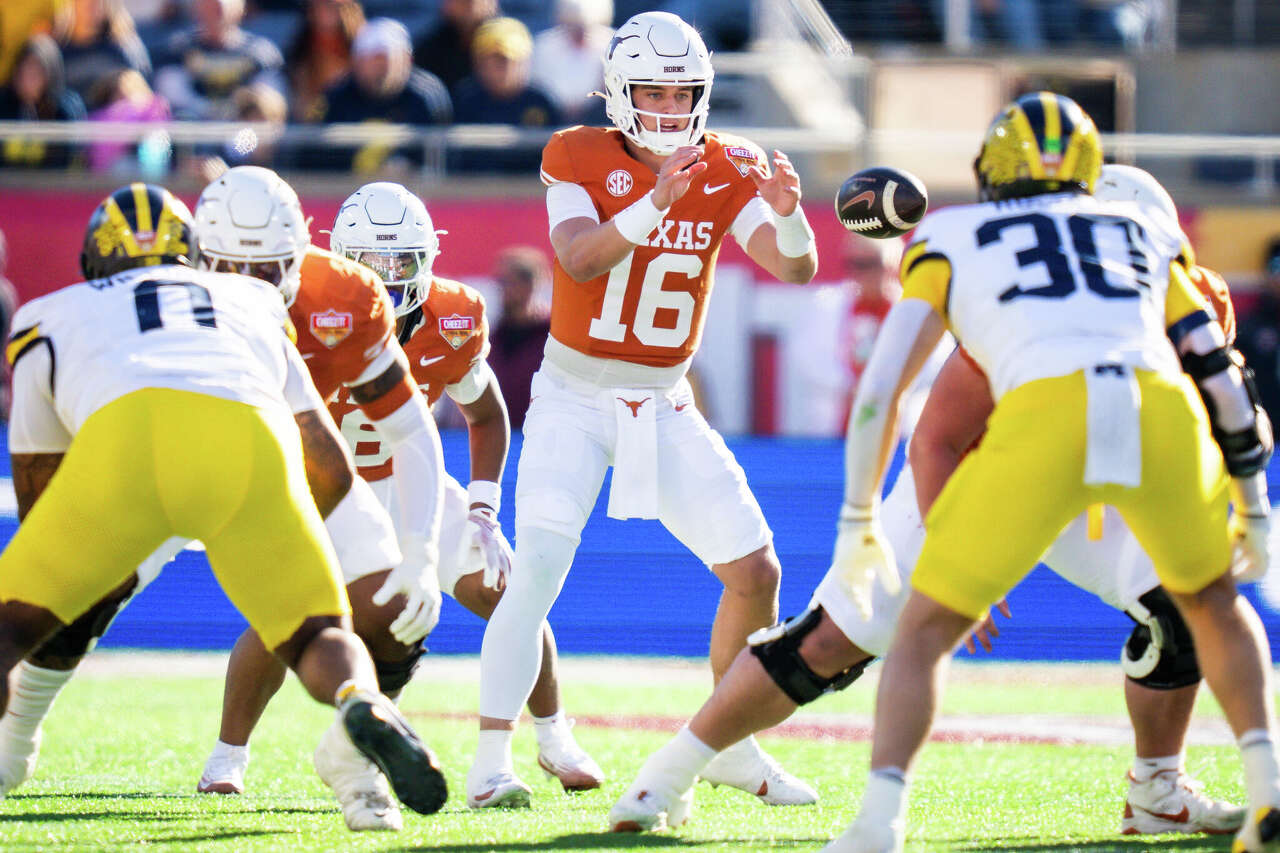 Counselor Arch Manning: What Texas quarterback does at his family's ...