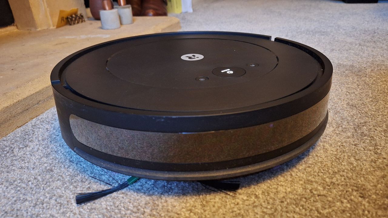 iRobot CEO reassures Roomba owners that their data is 'protected and ...