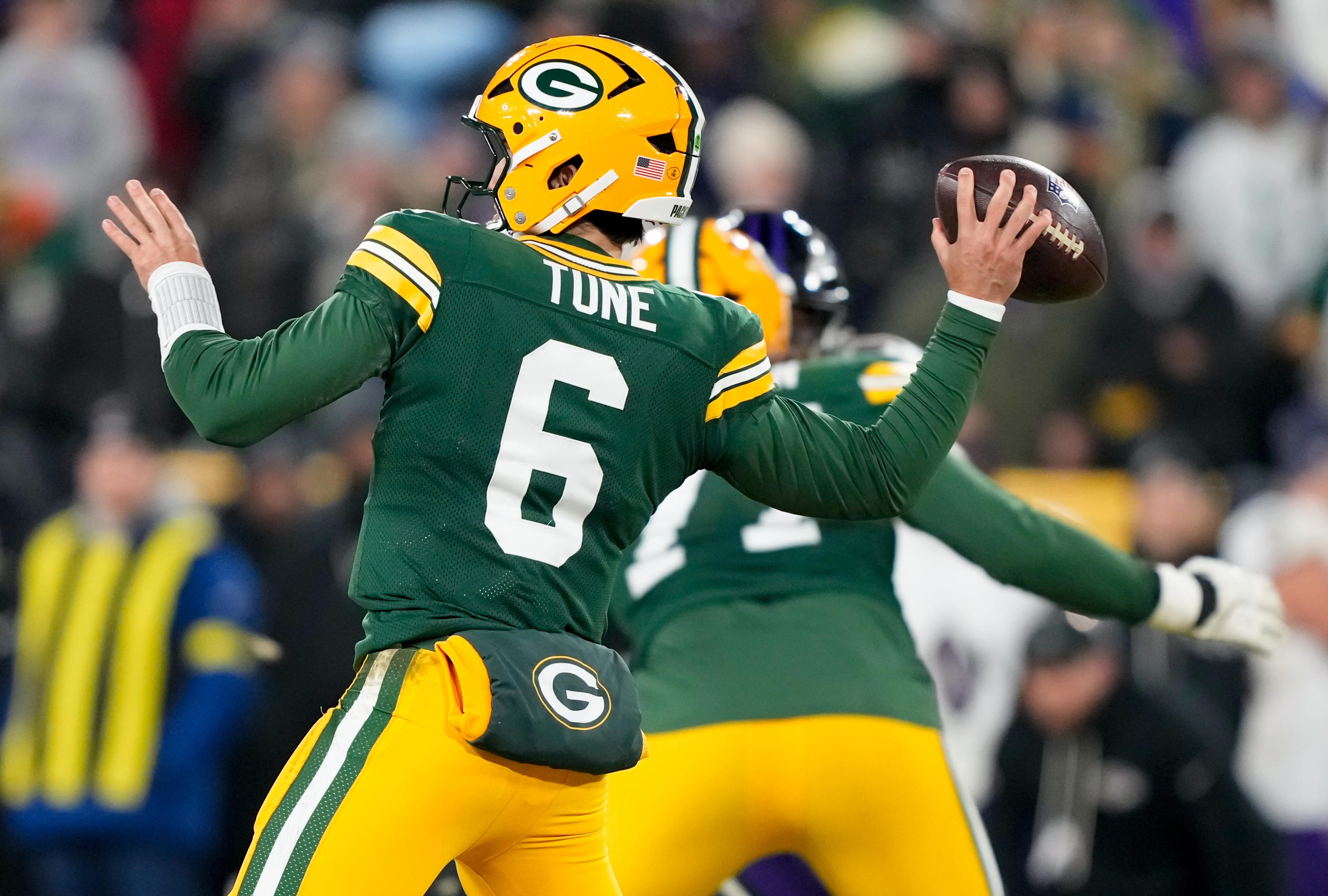 Packers will start Clayton Tune at QB in season finale vs. Vikings