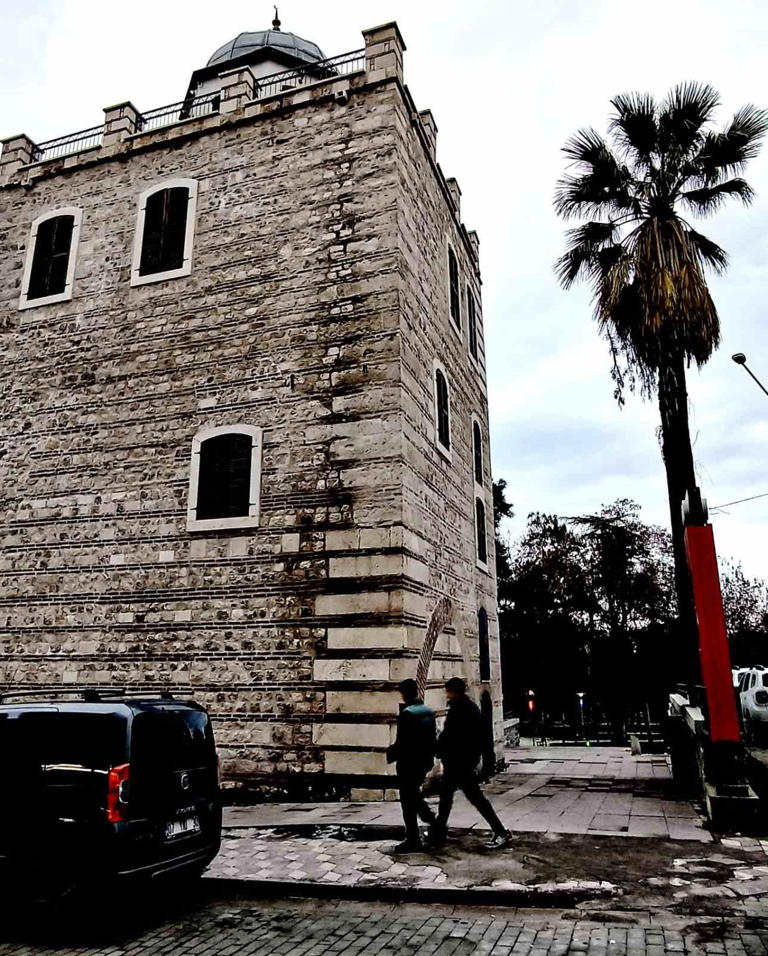 Fotoğraf sanatçısı Ali Hikmet Varlık 'Manisa' fotoğraf sergisine ...