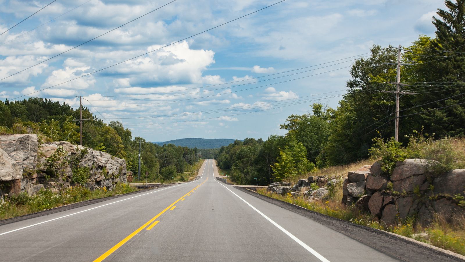 Brave enough? These are the most dangerous roads in the country