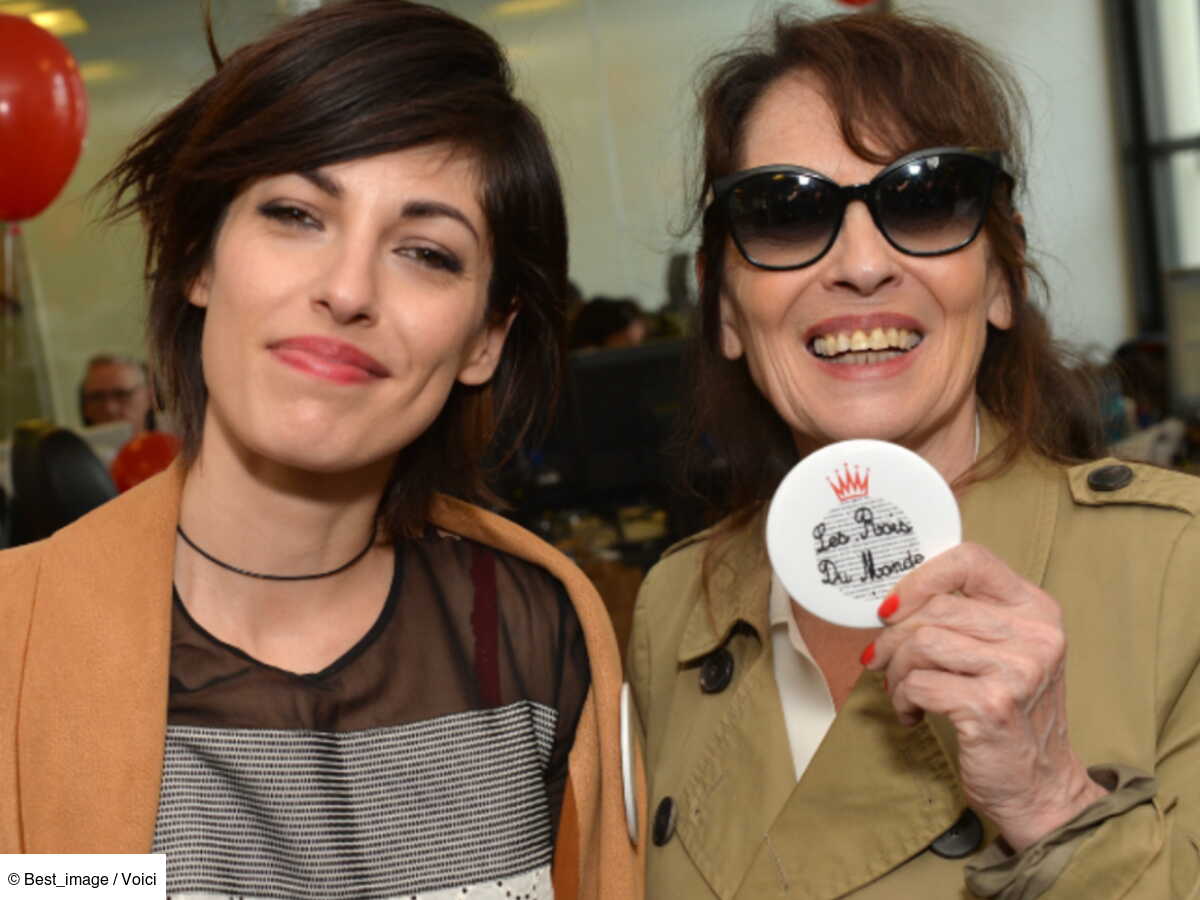 « On se ressemble » : les tendres confidences de Jennifer Ayache sur sa ...