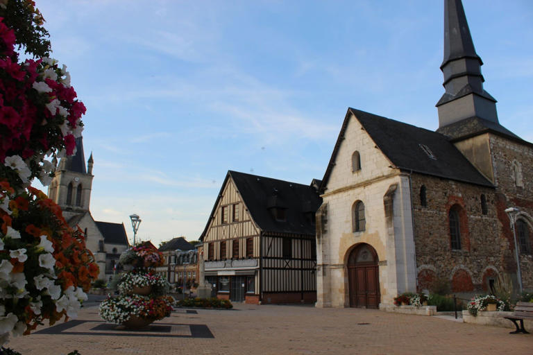 Le loup végétarien d’Intermarché peut-il aussi sauver la chapelle normande?