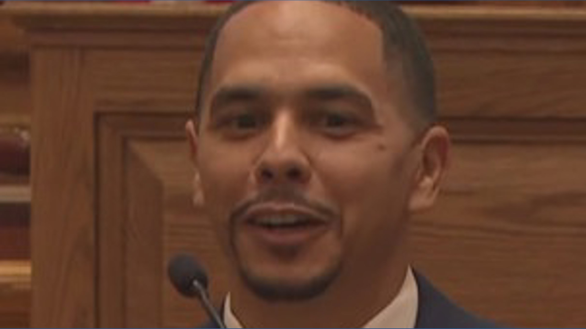 State Senator Jaha Howard delivers emotional remarks at swearing-in ...