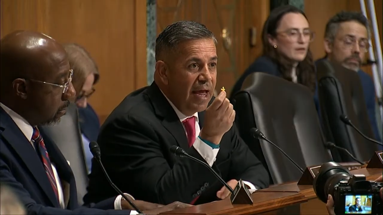 'You're not worthy of this': Ben Ray Luján embarrasses RFK Jr., denies ...