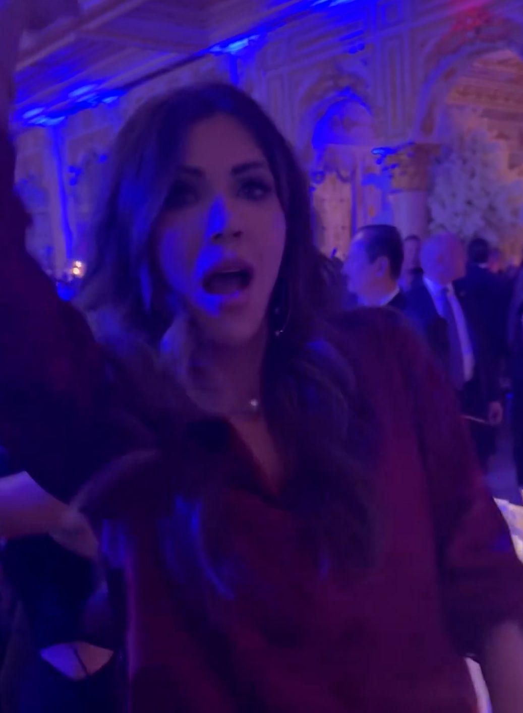 Kristi Noem, Stephen Miller dance to ‘Ice Ice Baby’ at New Year’s Eve party