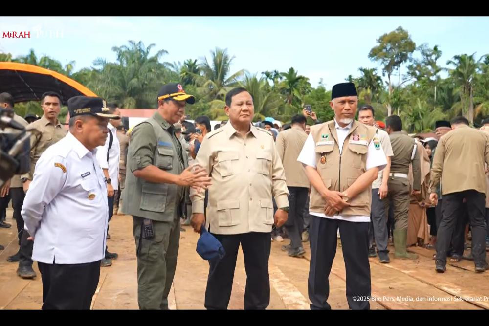 Prabowo minta maaf gara-gara belum kunjungi semua titik bencana Sumatra ...
