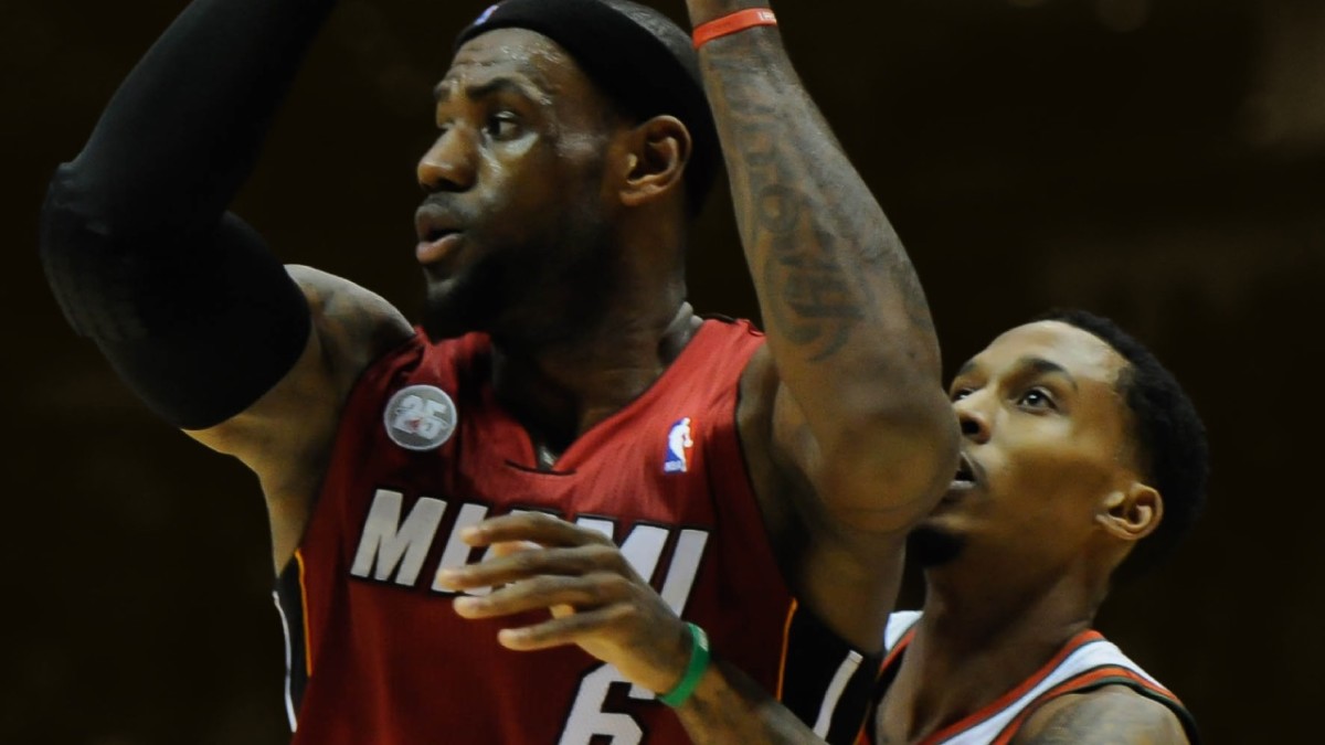 Brandon Jennings labels LeBron as "The American Dream": "You overcome ...