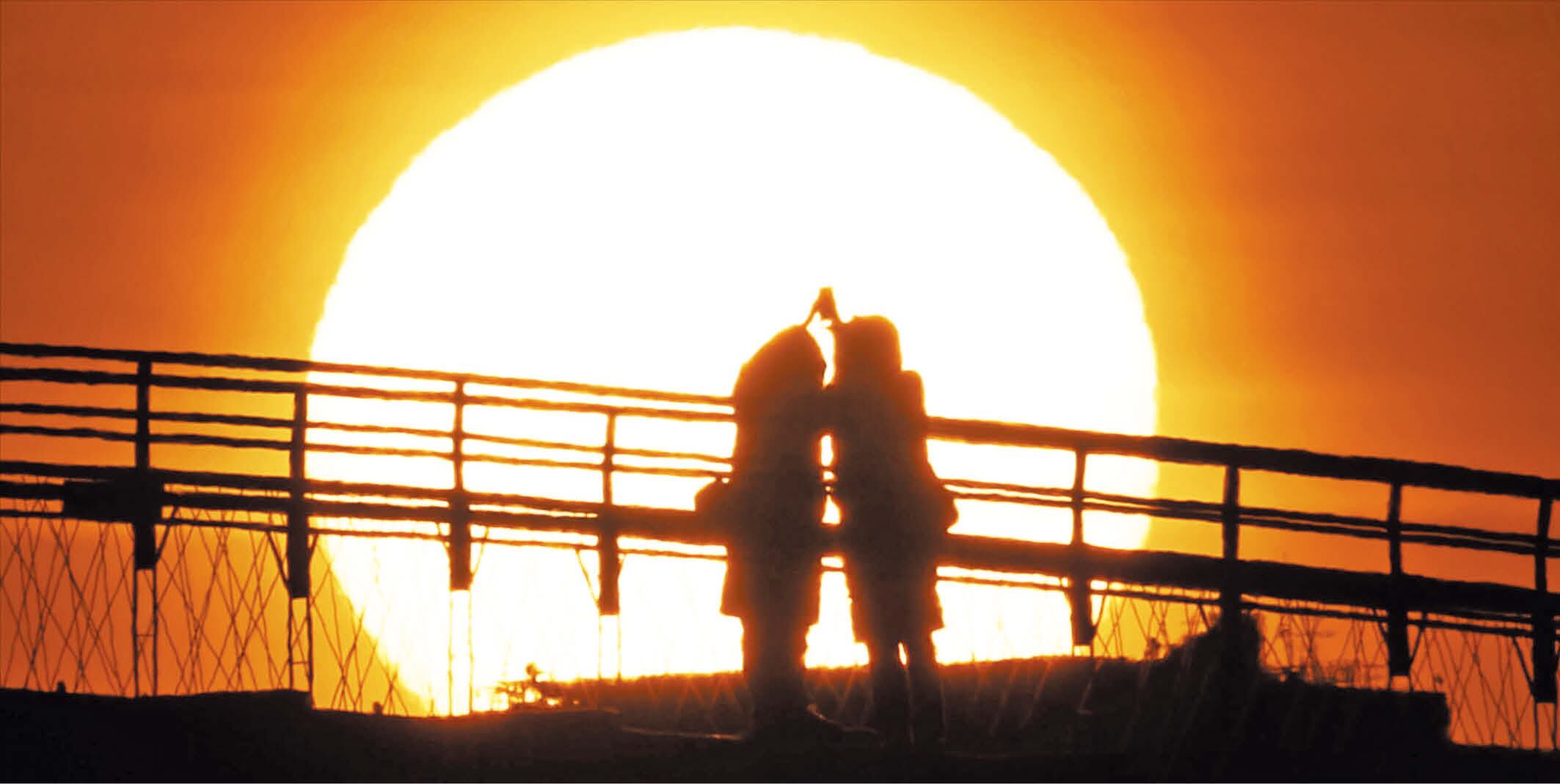 Citizens in Seoul, Busan celebrate year of the red horse