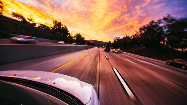 Bugging in when society collapes sounds smart—until these 18 mistakes ...