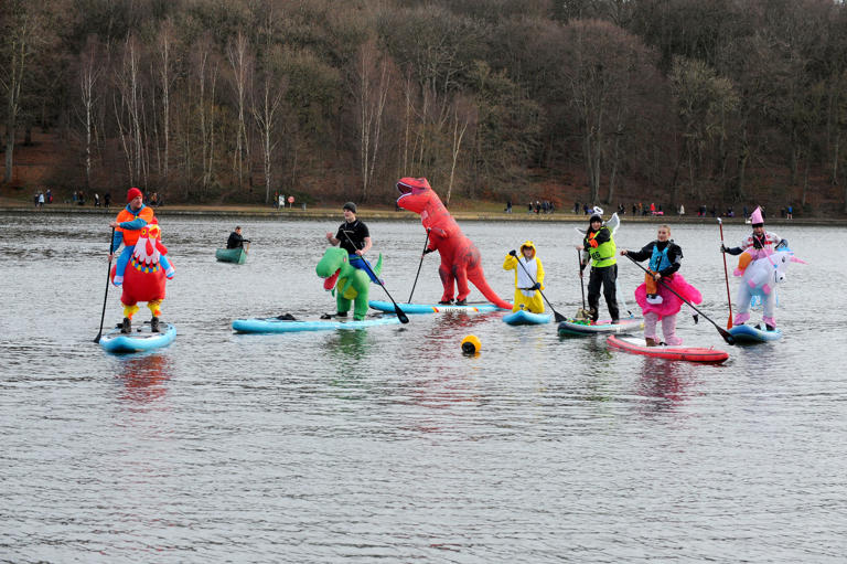 14 brilliant photos as festive fancy dress paddlers make a splash at ...