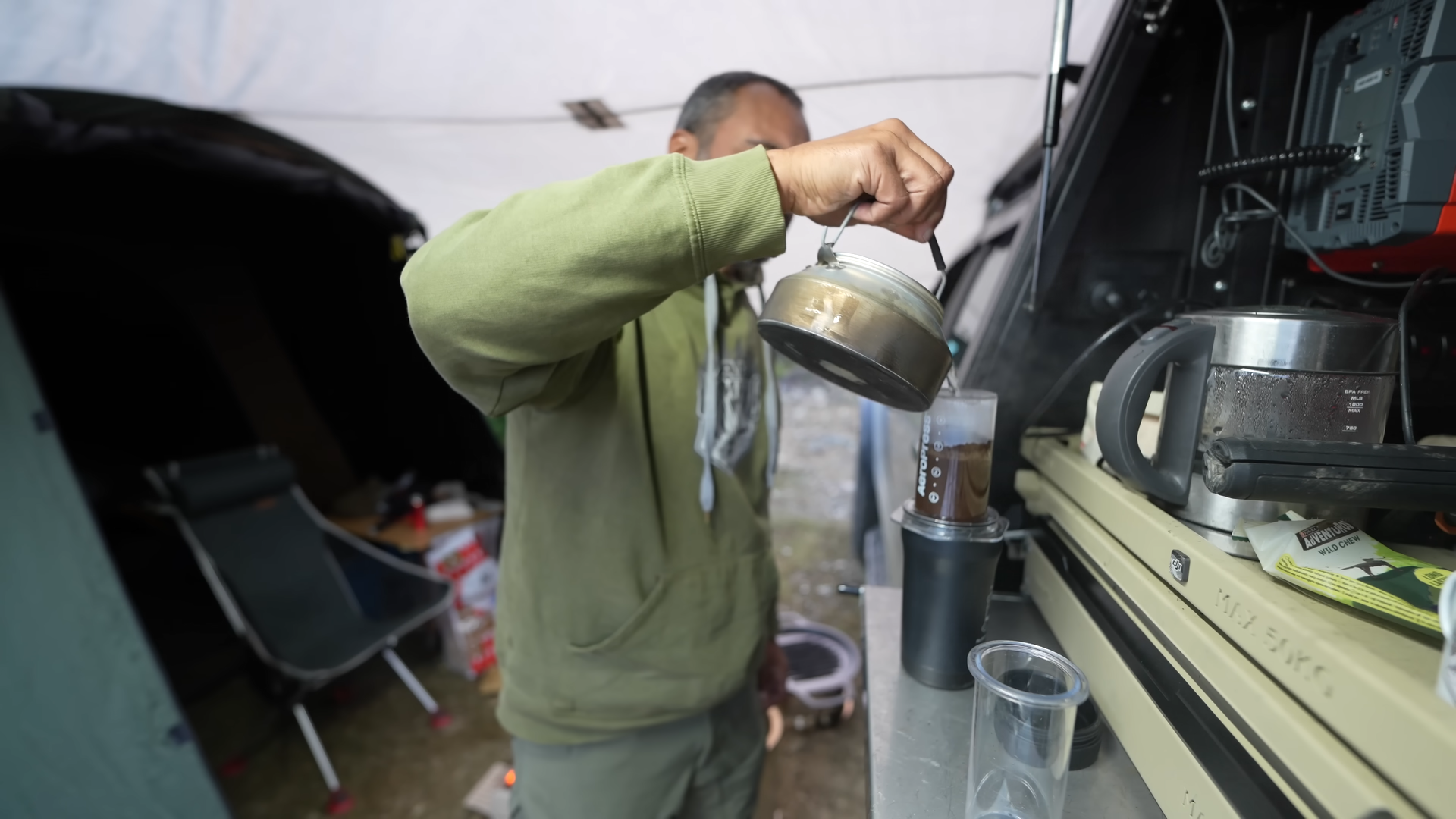 The best breakfast in the world? Sausages & coffee in a clearing sky