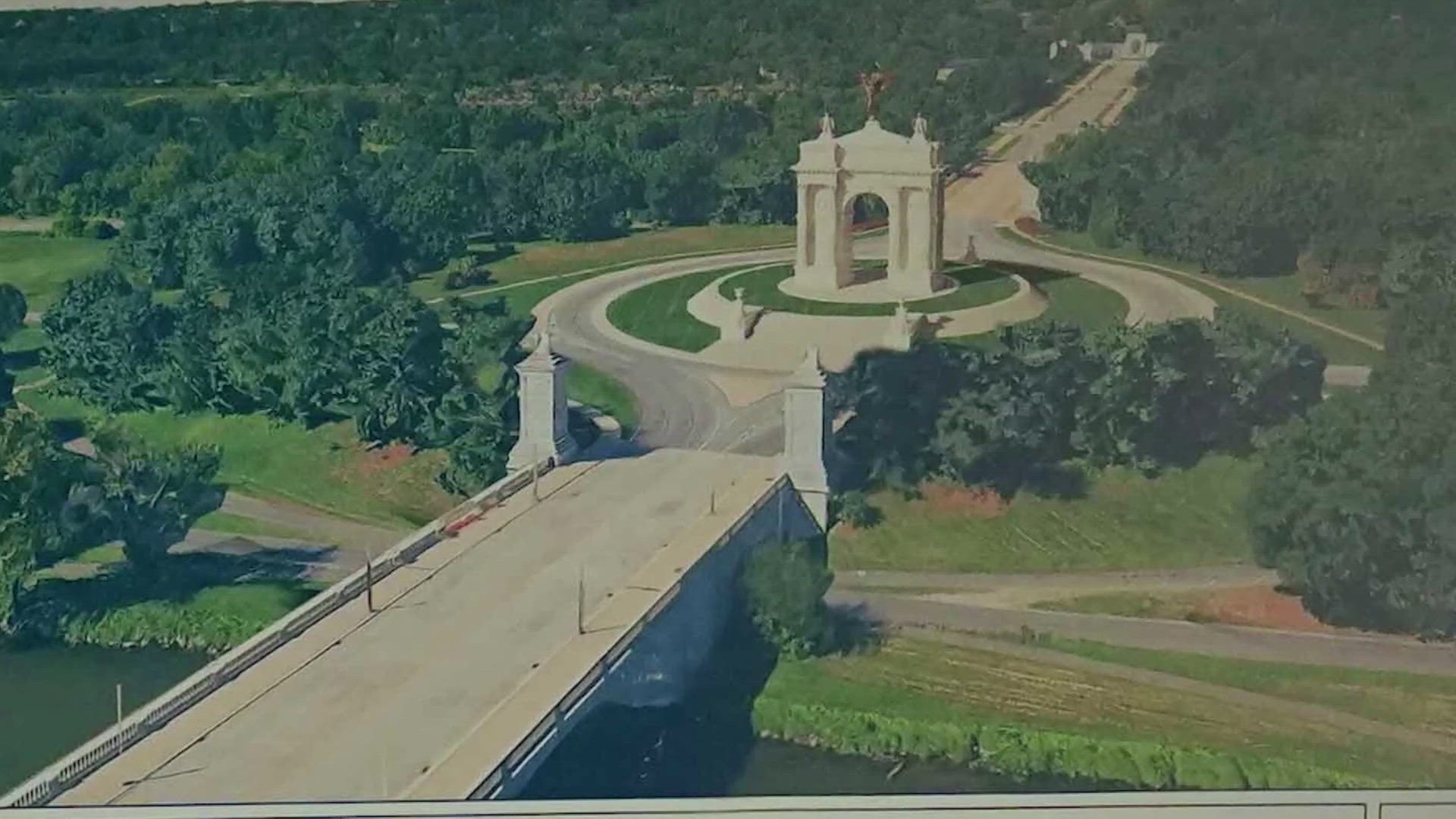 Construction could begin on DC's triumphal arch in the next few months ...