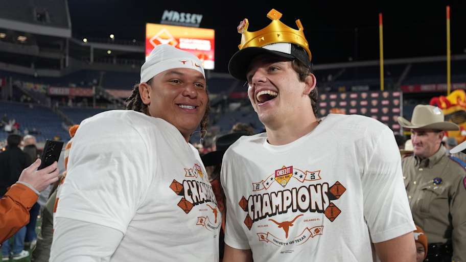 Longhorns' Cheez-It celebrations are feeding Texas fans during the CFP