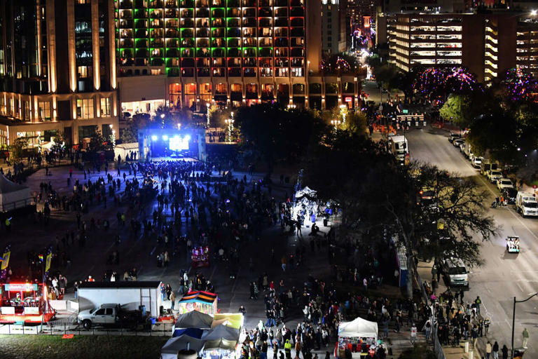 Photos: New Year's 2026 celebration in downtown San Antonio