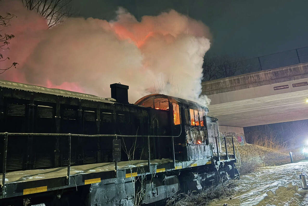 Tourist locomotive catches fire in Kingston Plaza