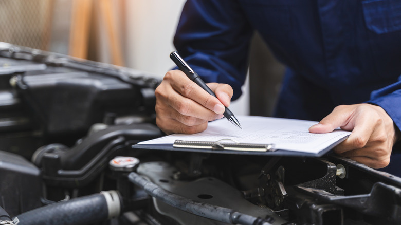 5 red flags that the worst car warranties have in common