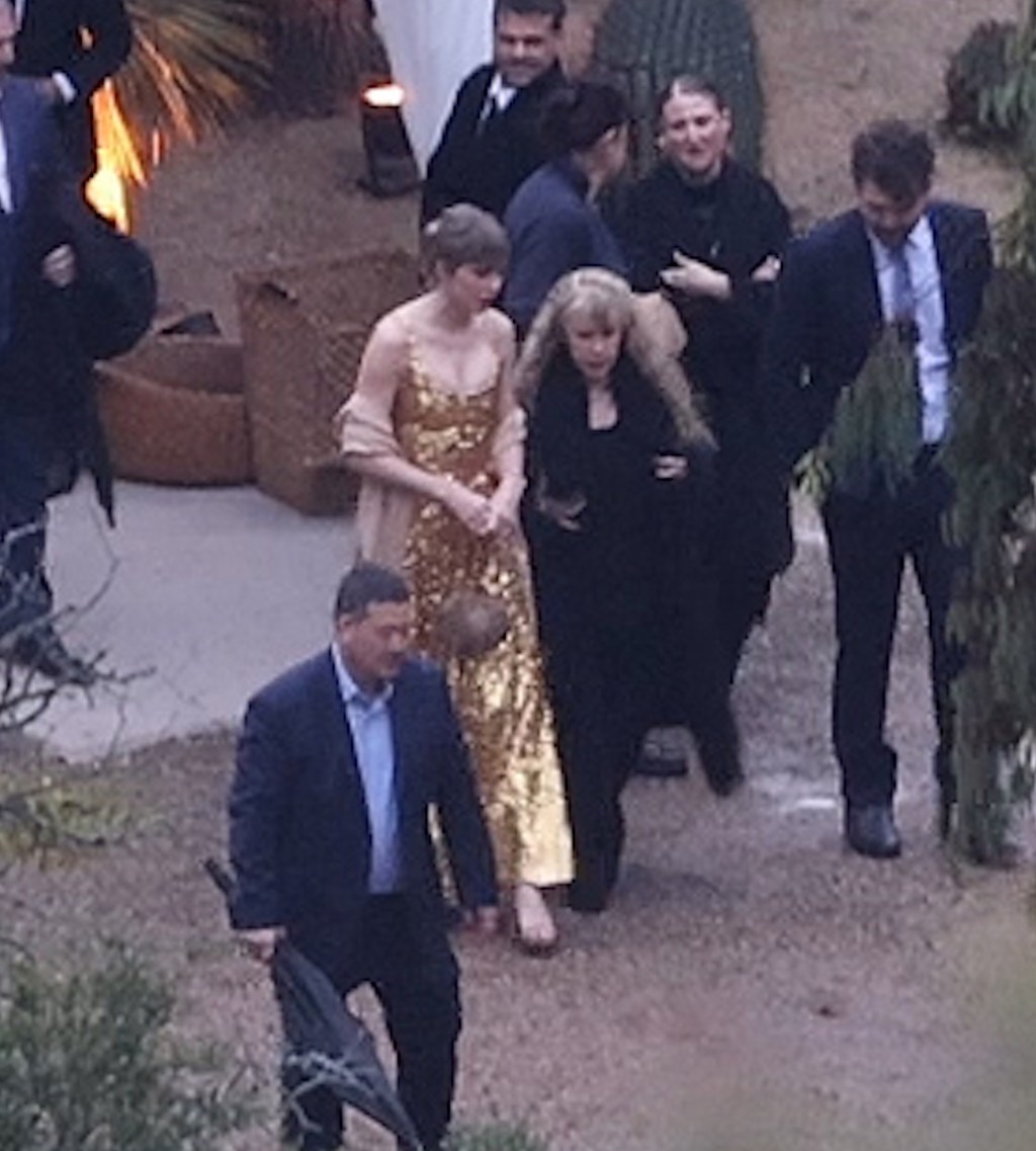 Taylor Swift attends Este Haim’s NYE wedding to Jonathan Levin at ...