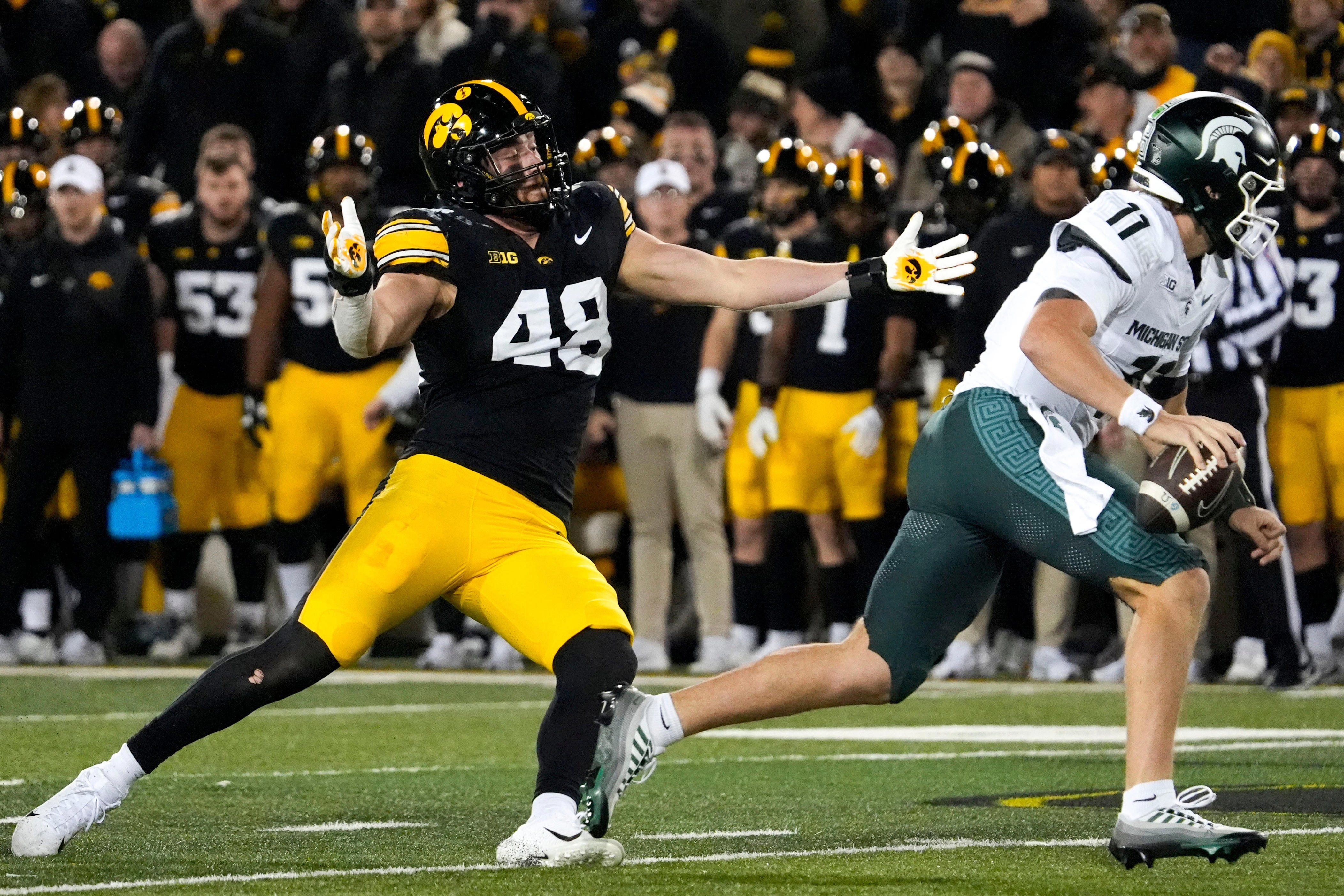 2026 NFL draft scouting report: Max Llewellyn, edge rusher, Iowa
