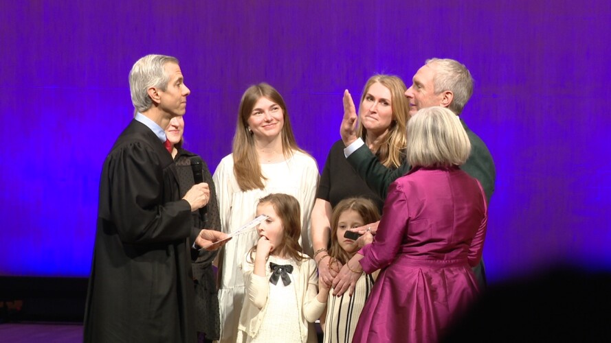 'We have some big challenges': Buffalo Mayor Sean Ryan takes oath of office