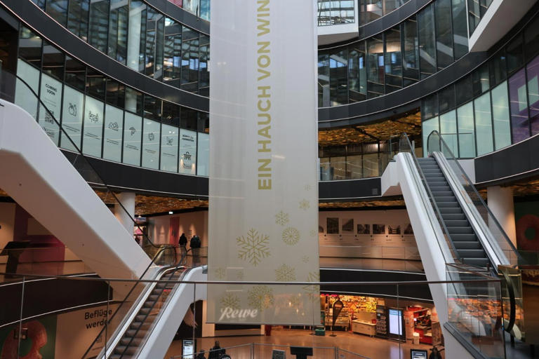 So viele Neu-Eröffnungen und Umzüge: Dieser Mode-Riese nimmt jetzt ...