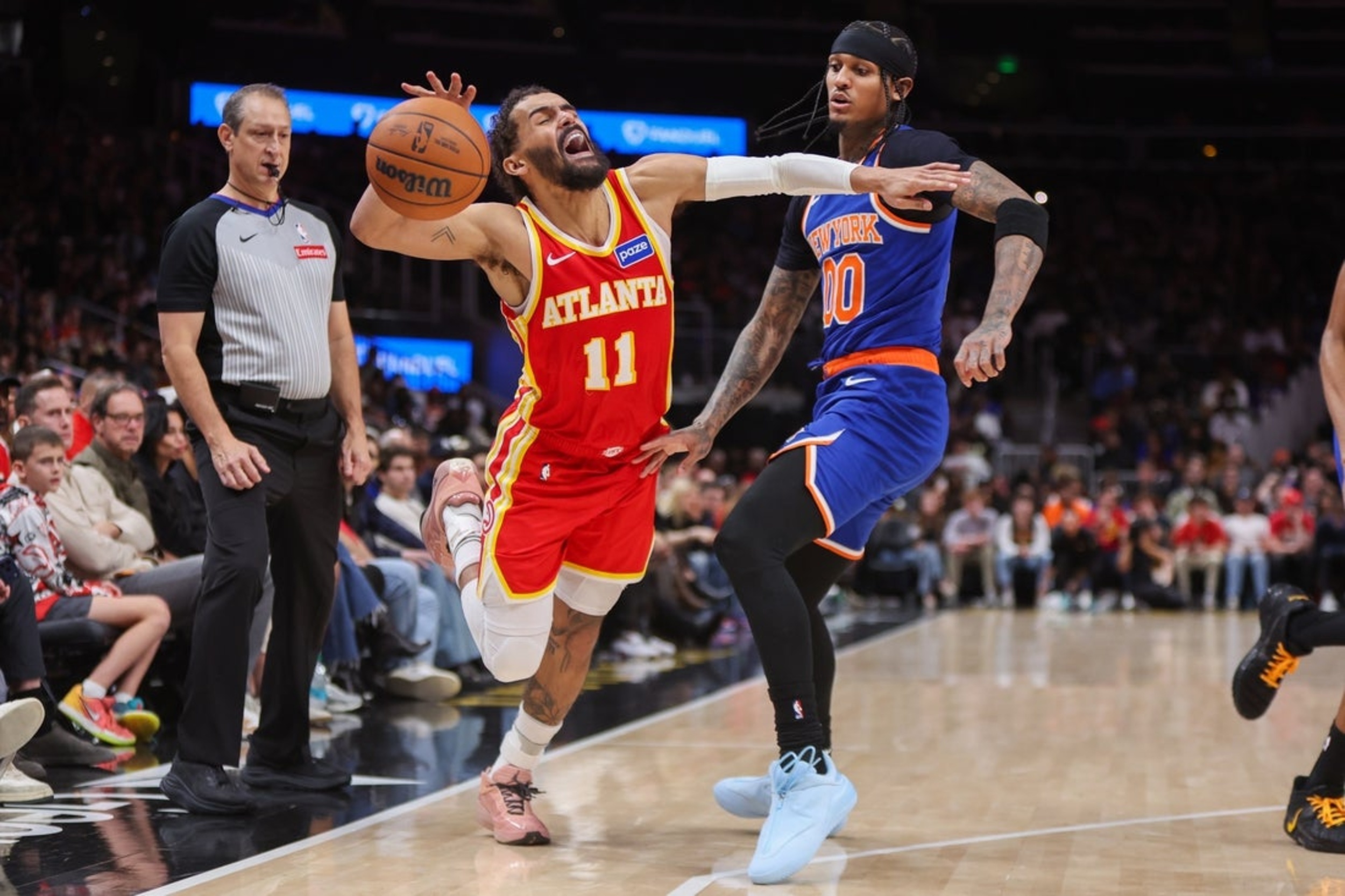 Rare late-game stumble motivates Knicks against Hawks