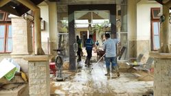 RSUD Tamiang mulai beroperasi, Kementerian PU percepat pembersihan dan ...