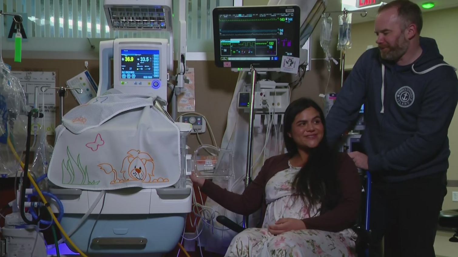 Twin brothers ring in 2026 as the first babies born in Grapevine