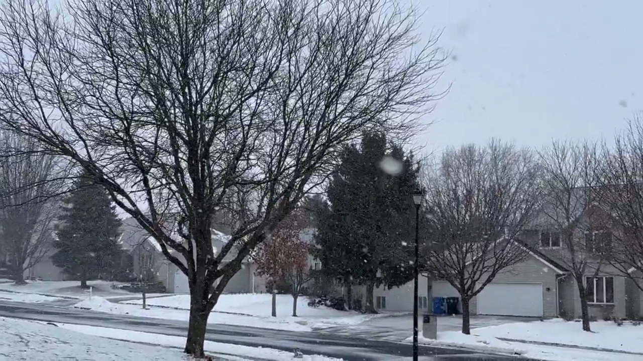 Heavy snowstorm hits Waunakee, Wisconsin, USA