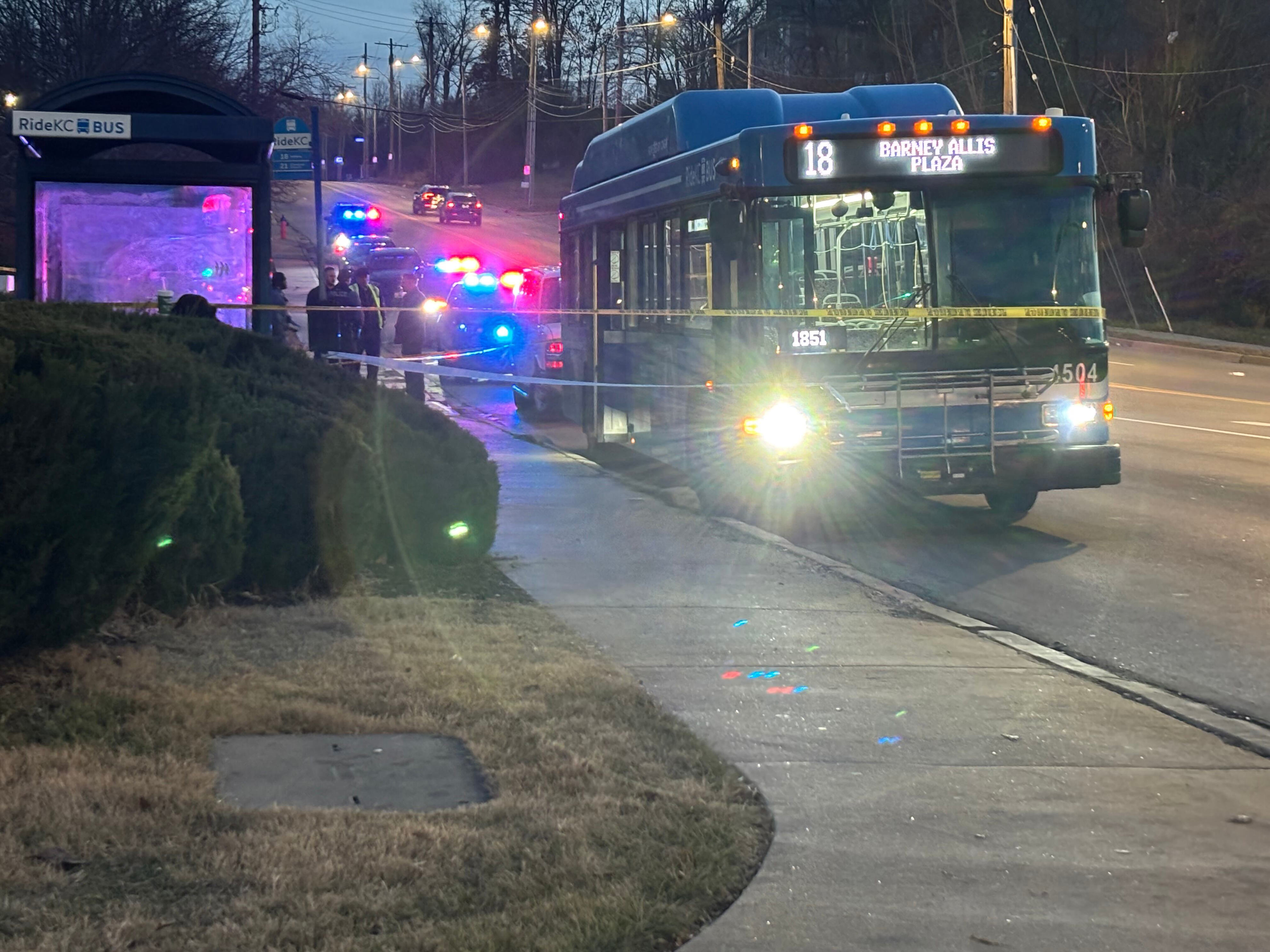 Kansas City stabbing injures 2 with investigation focused on KCATA bus
