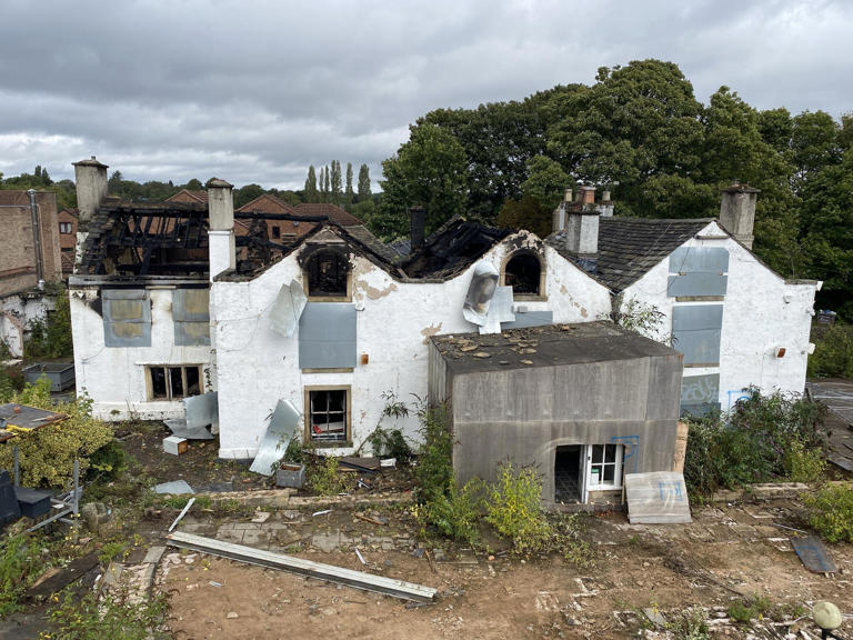 These historic sites and landmarks across Chesterfield, Derbyshire and ...