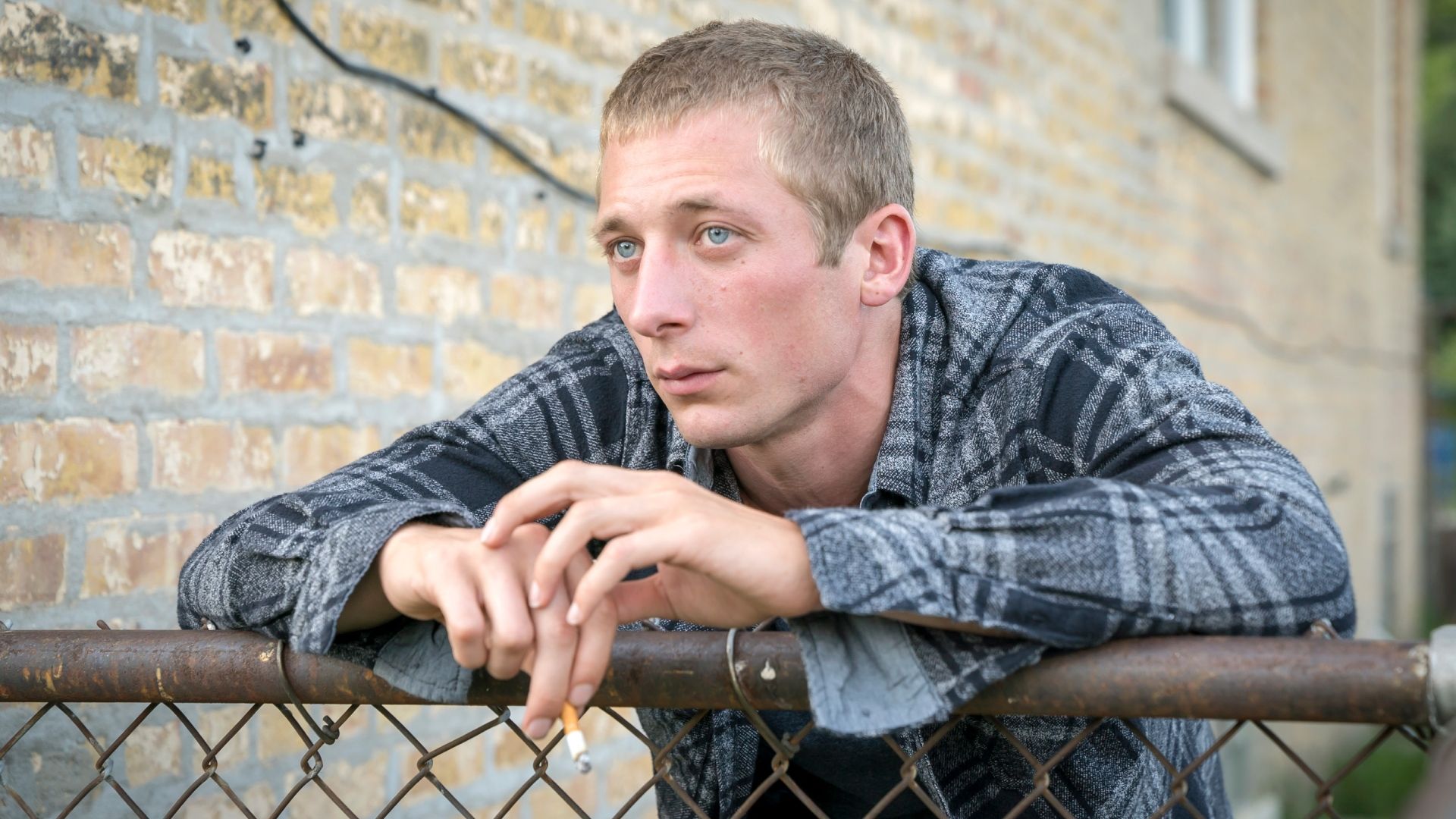 6 best dramedy shows that are equal parts funny and emotional