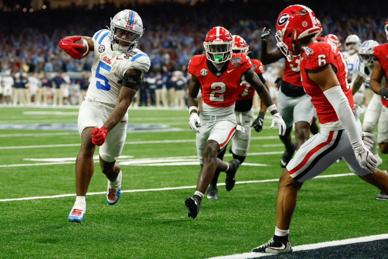 ESPN's Greg McElroy made unfortunate mistake during Ole Miss vs. Georgia