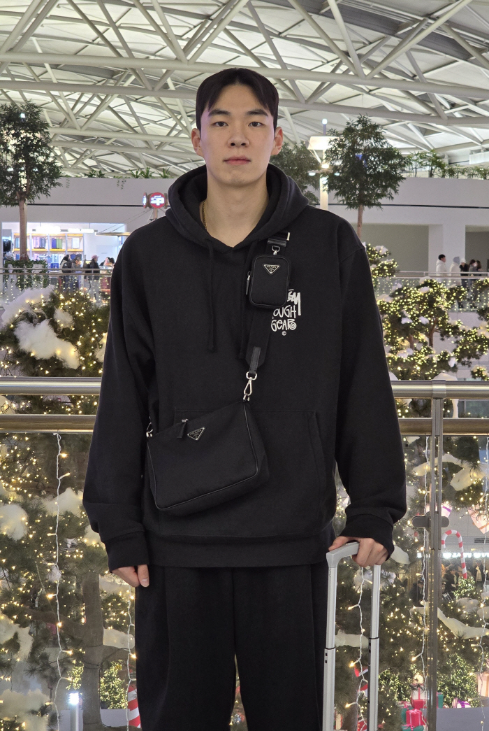 Why KB Insurance Suddenly Leases 1m95 Tall Prospect Setter to Taiwan