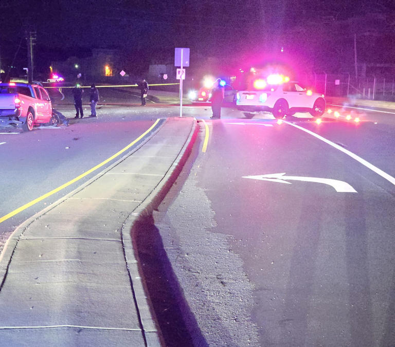 Hampton police: Multi-vehicle crash is fatal