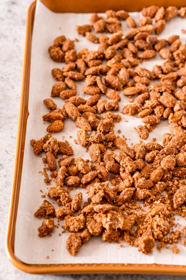 Easy candied almonds recipe