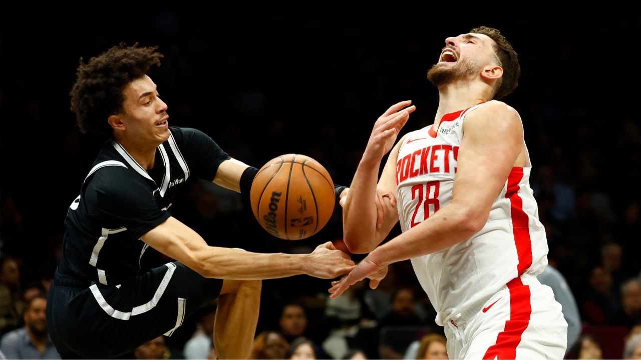 Durant and Thompson lead Rockets past Nets for their fourth straight ...