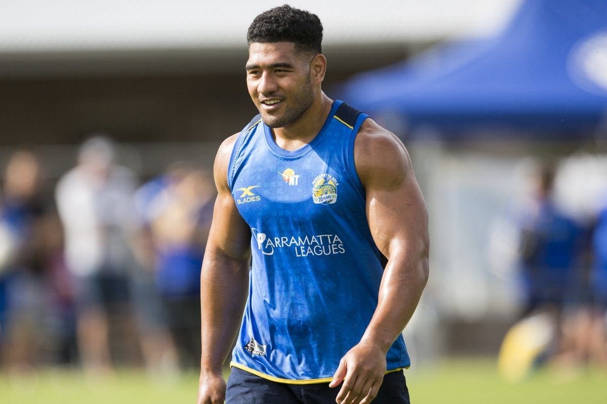 Former NRL forward signs one-year contract to continue career
