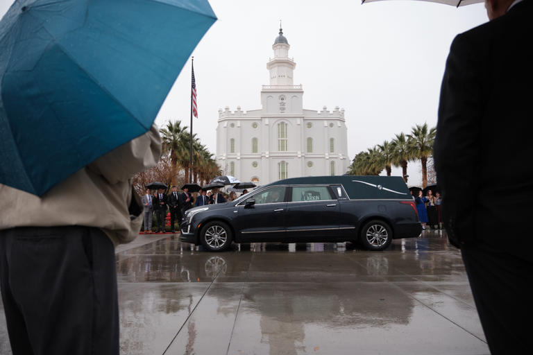 President Jeffrey R Holland laid to rest in St. George City Cemetery