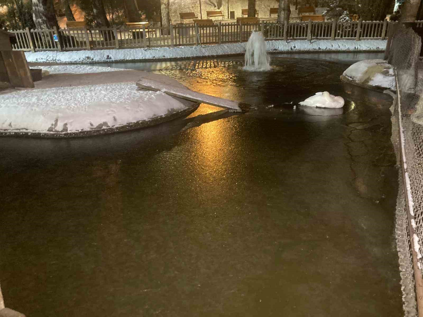 Ankara’da kar yağışının ardından hava sıcaklığı eksi 11 dereceye kadar ...