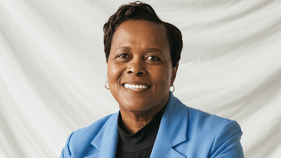 First black mayor of Syracuse steps into her role