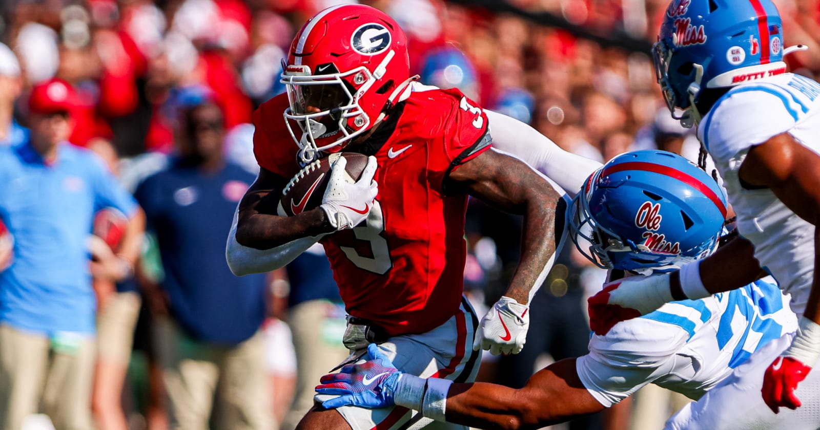 Nate Frazier injury update: Georgia RB leaves game after scary play ...