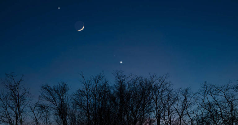 Three planets will grace the evening sky in May—here's all you need to know
