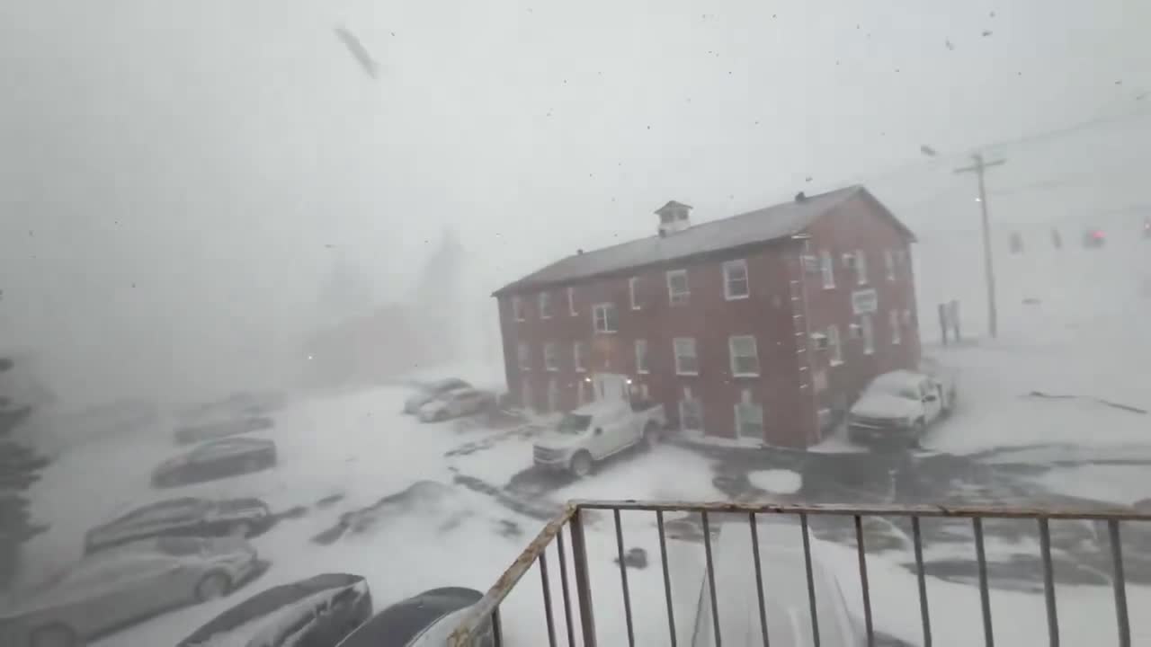 Winter storm Ezra batters homes in Buffalo with snow and 80 MPH winds